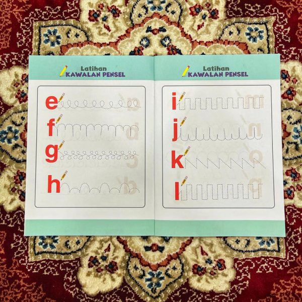 BUKU MARI BELAJAR MENULIS ABC – MommyHappy