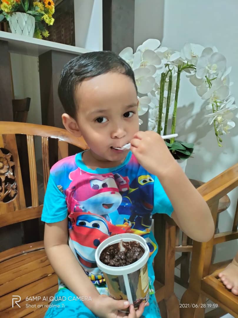 FOOD19 ENRICHED CHOCOLATE WITH CRANBERRIES – MommyHappy
