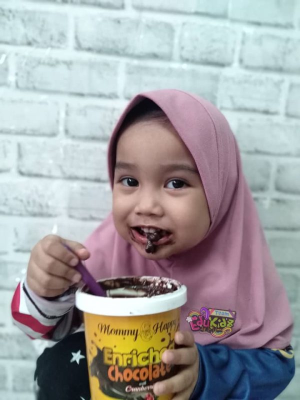 FOOD19 ENRICHED CHOCOLATE WITH CRANBERRIES – MommyHappy