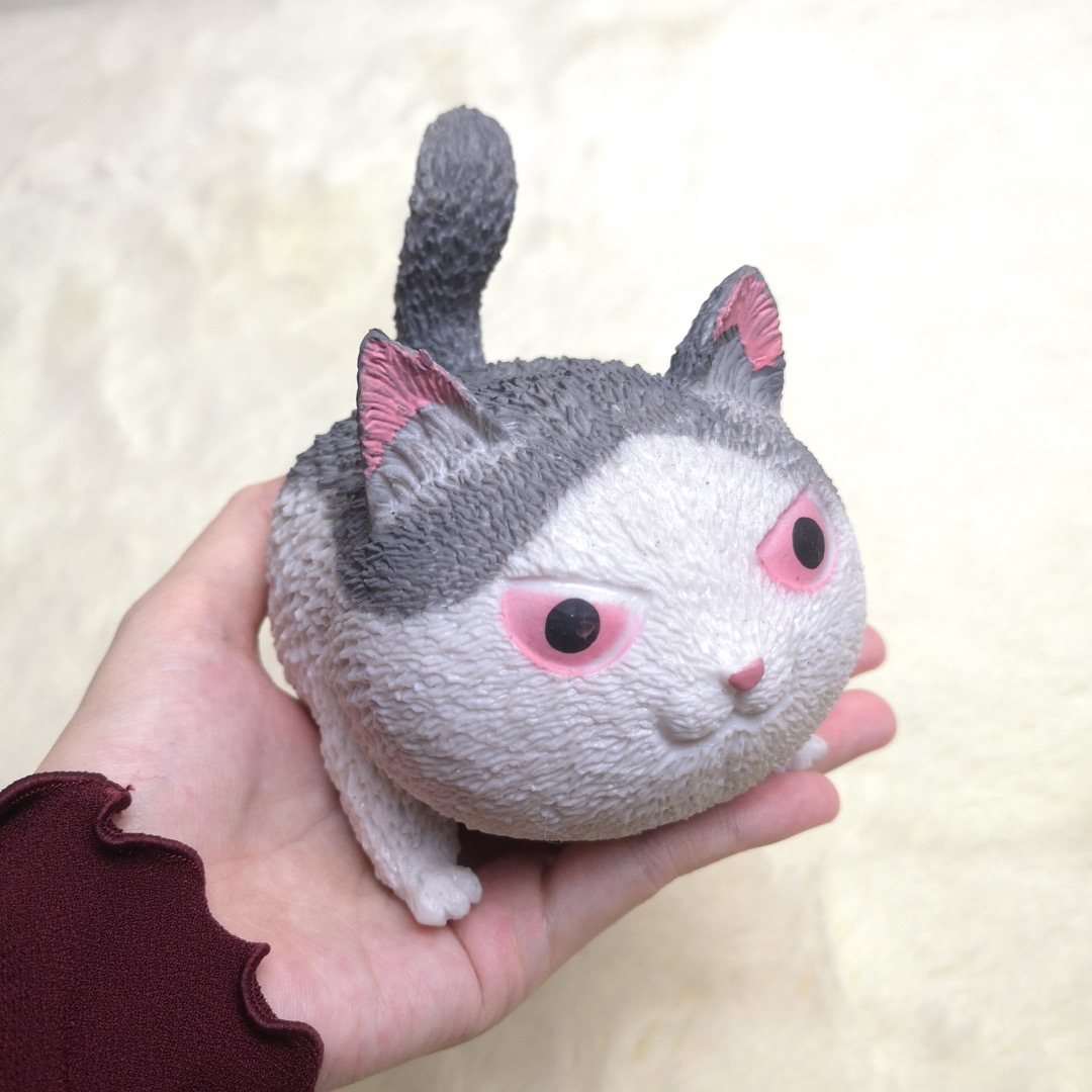 ANGRY CAT SQUEEZING – MommyHappy