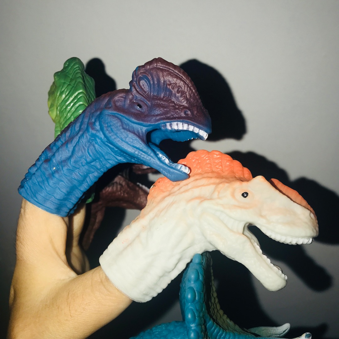 DINOSAUR HAND PUPPET – MommyHappy