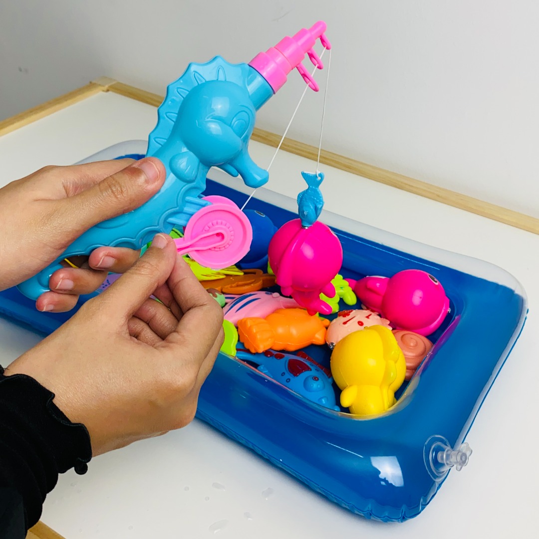 BABY SHARK FISHING GAME – MommyHappy