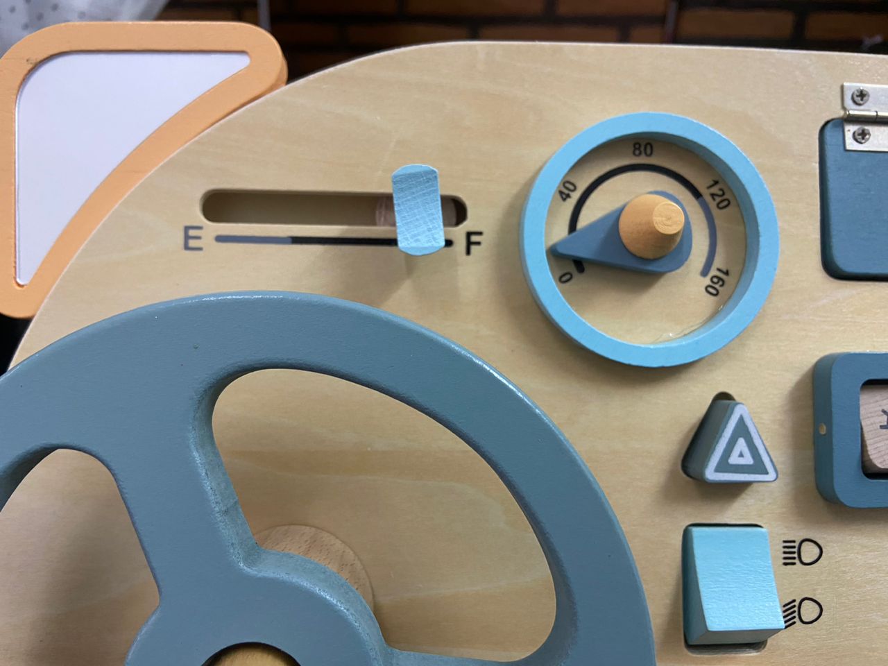 WHEEL STIMULATION BOARD - MommyHappy